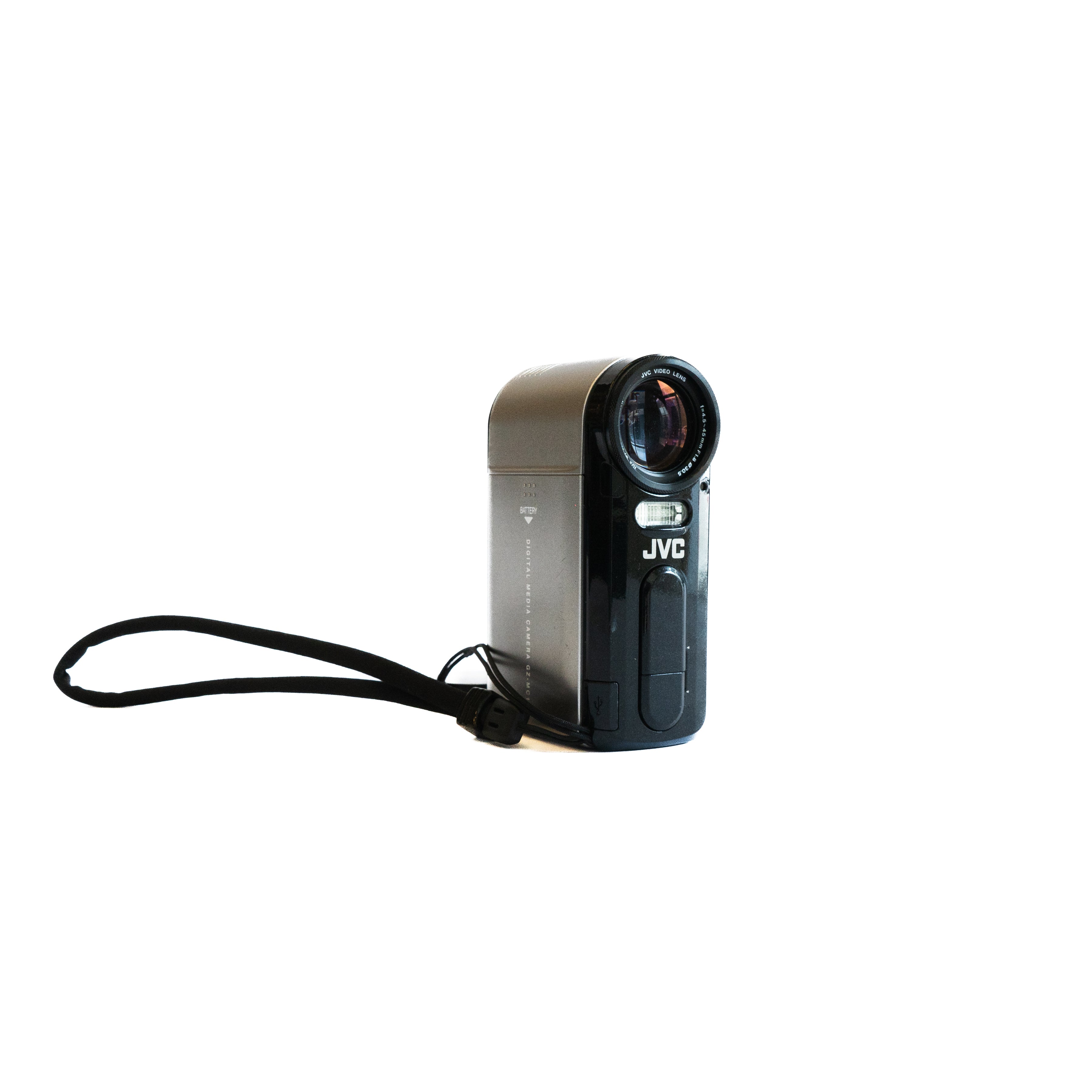 JVC DIGITAL MEDIA CAMERA GZ-MC100 – AnalogTheRoom